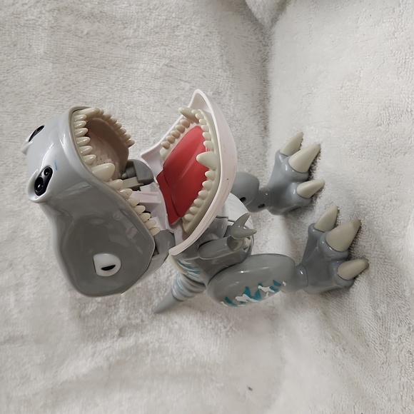 Zoomer | Toys | Zoomer Gray Dino Pet Motion Activated Dinosaur Works ...